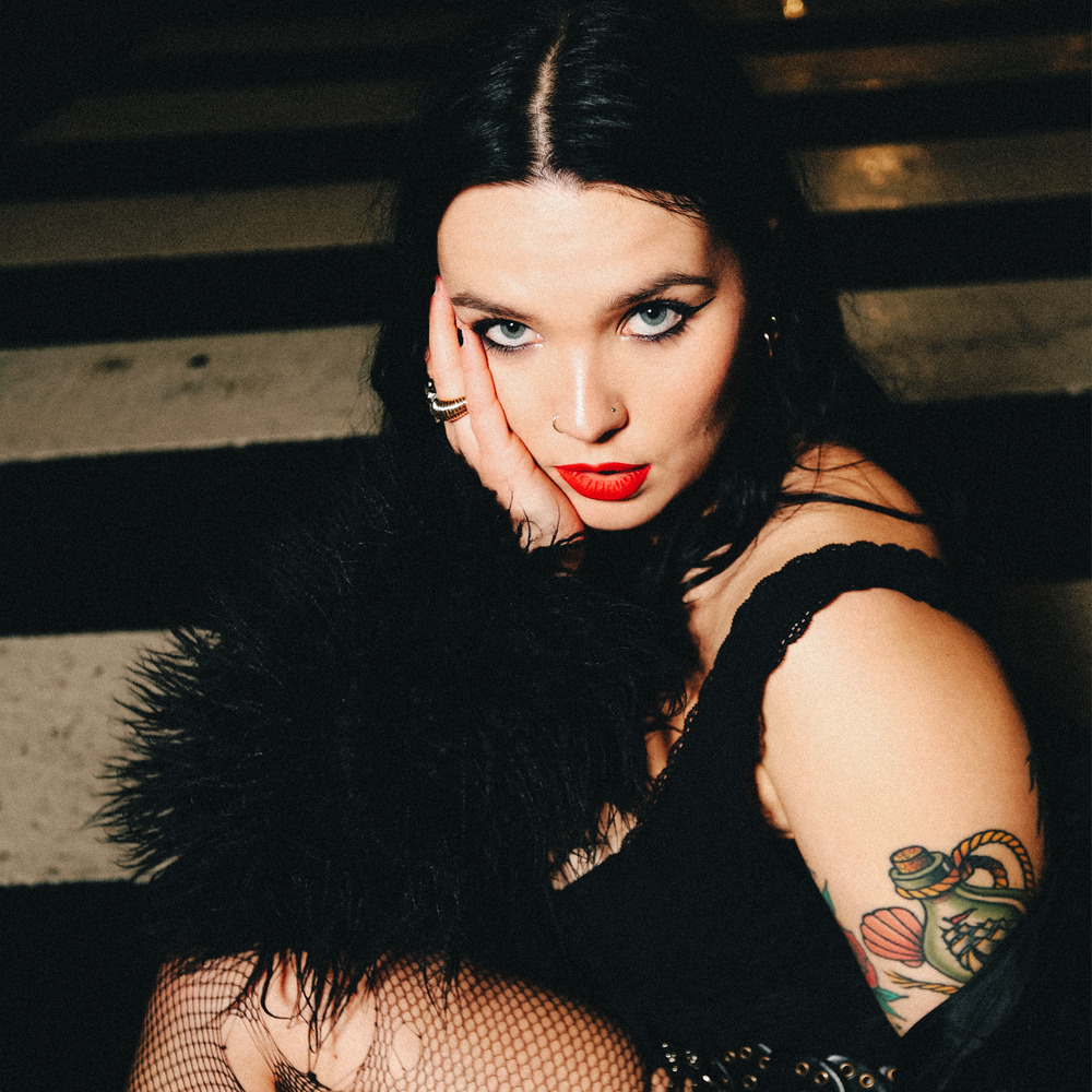 LINDA, Kaupungin valot (Single) in High-Resolution Audio - ProStudioMasters